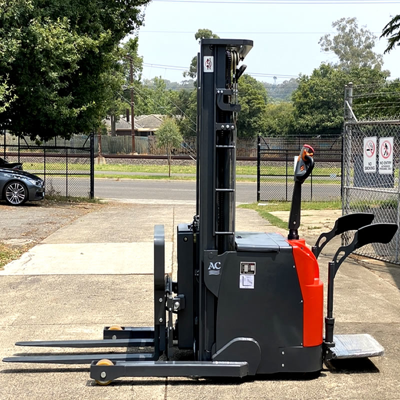Walkie Stacker Electric Reach Stacker 1500Kg